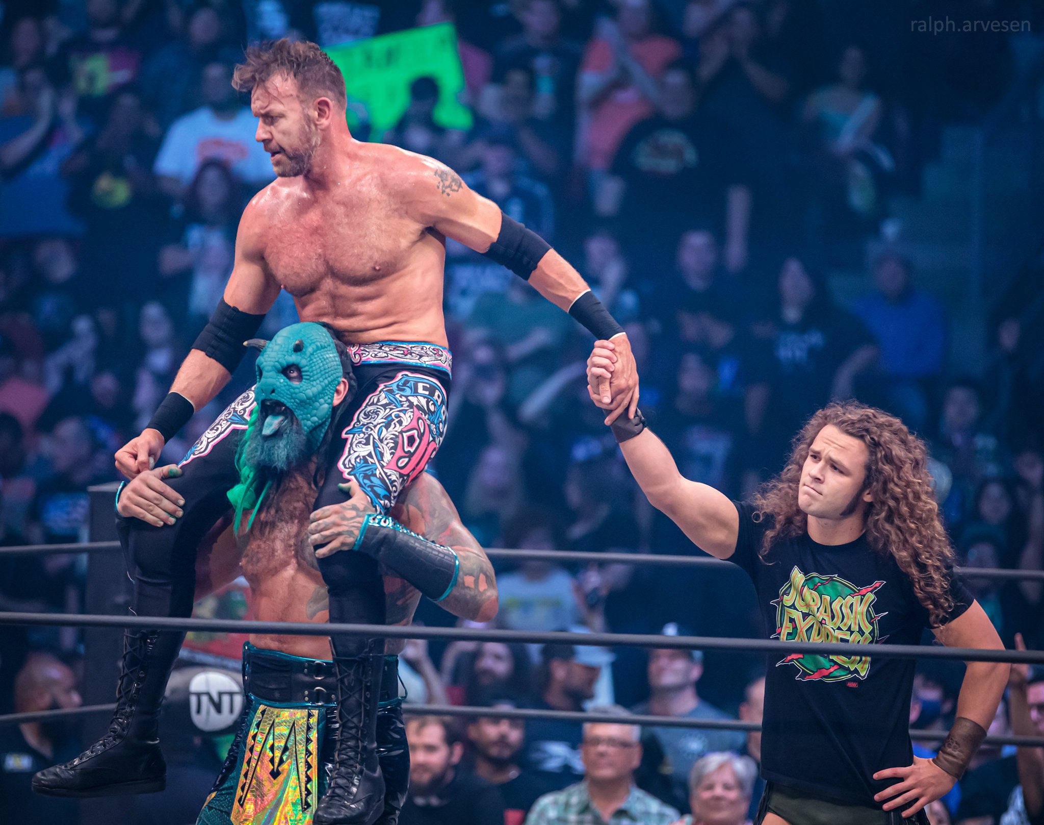 Professional wrestling as a cultural industry – Via Nola Vie